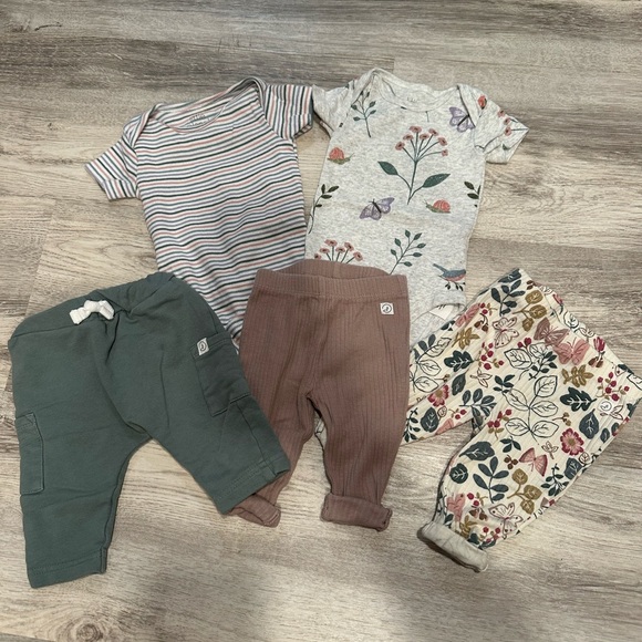 Little Planet | One Pieces | Floral And Striped Kids Bodysuit Set ...